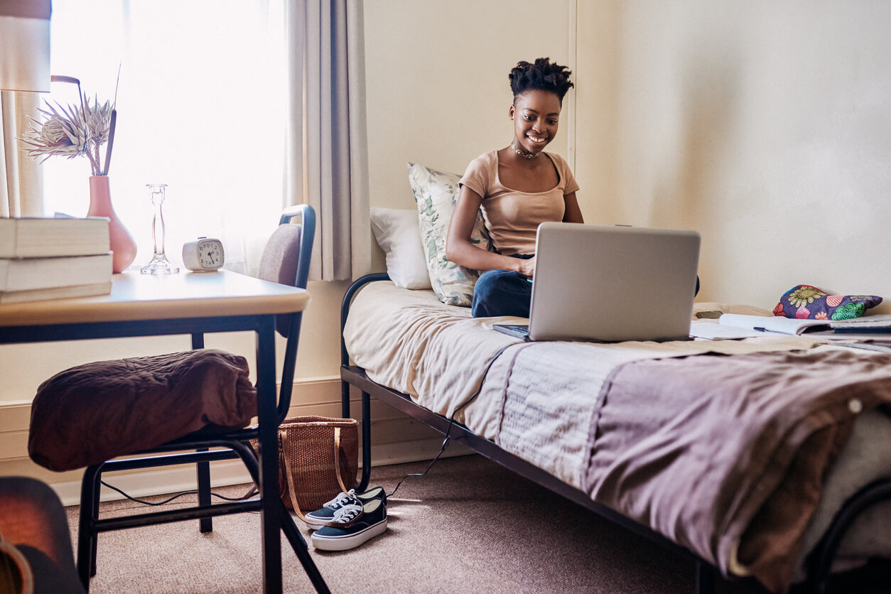 6 Ways to Make Your Move Back to College Easier | Go Mini’s